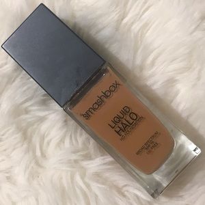 Smashbox | Makeup | Halo Foundation | Poshmark